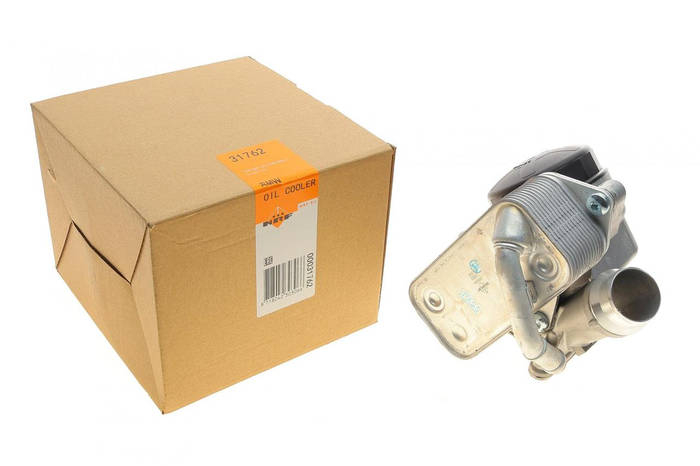 Радиатор масляный BMW 3 E90 5 F10 6 E63 X5 F15 X6 E71 04-18 B48 N20 N26 ...