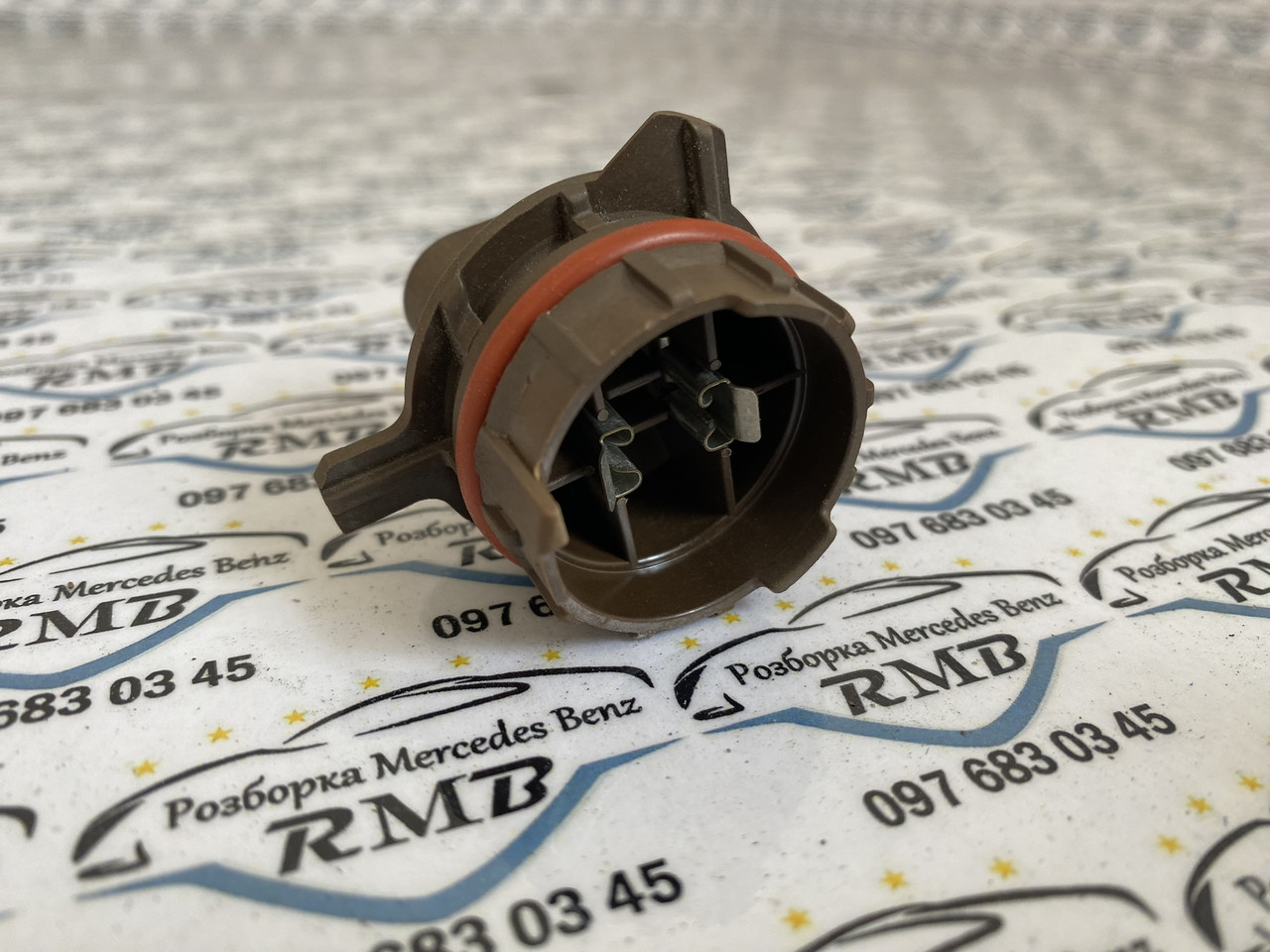 Купить Патрон лампи Mercedes W211, A0018263682 14688301, цена 200 ...