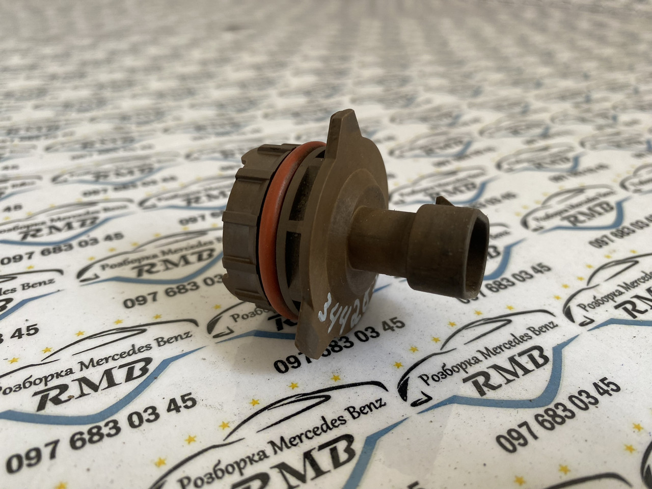 Купить Патрон лампи Mercedes W211, A0018263682 14688301, цена 200 ...