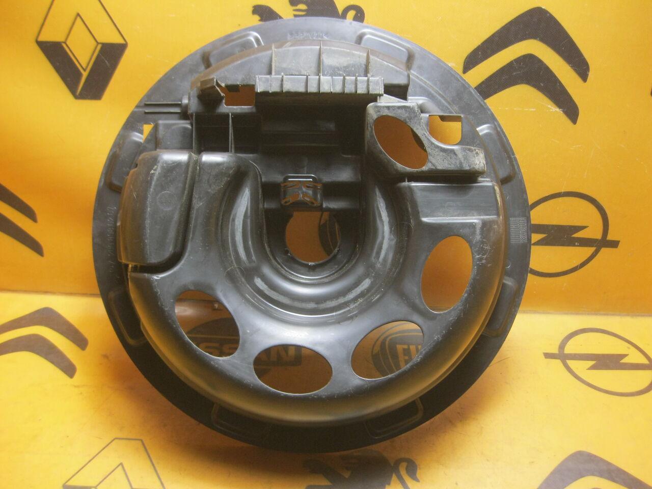 Б/У Кріплення запасного колеса докатки в підлозі багажника MERCEDES ...