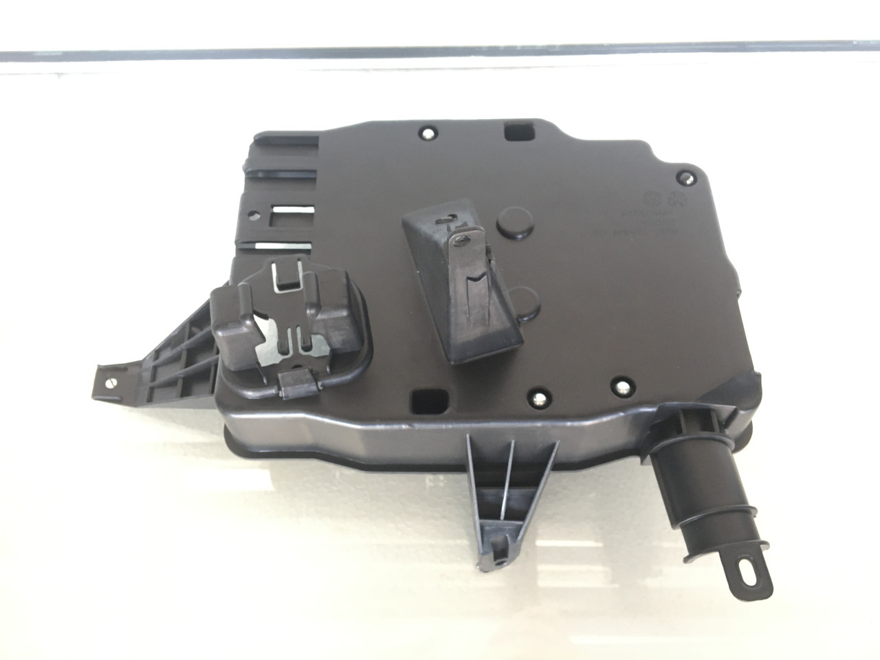 Корпус блока ECU Ford Escape MK3 13-16 1.6Т 2.0T AV61-12A659-AE (ID ...