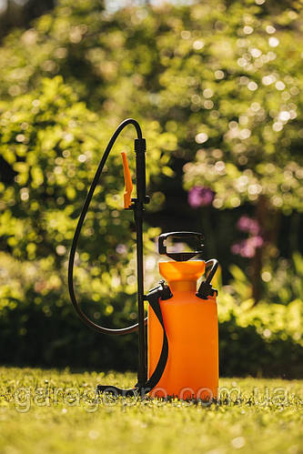 Ручной садовый опрыскиватель Fiskars 5л (1025934) (ID#1787534573), цена ...