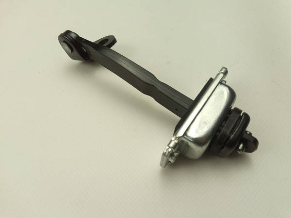 DẪN HƯỚNG CÁNH CỬA CHEVROLET AVEO – 42623099.4 – TKT Auto