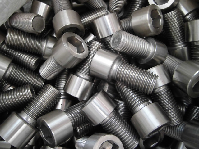 Винты ГОСТ 11738-84 из нержавейки