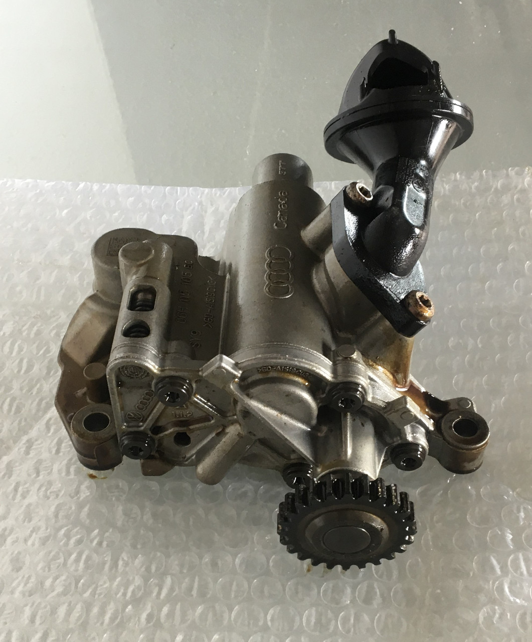 Купить Насос масляный VW Passat b7 USA 1.8T 06H-115-105-DR, цена 1606 ...