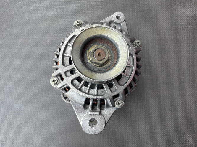 Генератор Mitsubishi Pajero III 3.2 D (ID#1893438403), цена: 3200 ₴, купить на Prom.ua