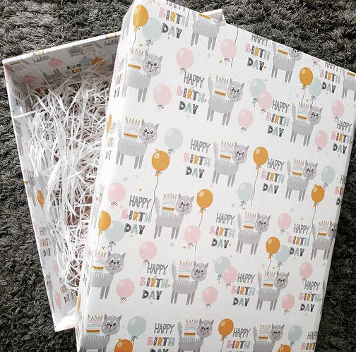 Купить Подарочная коробка из плотного микрогофрокартона, цена 118.34 ₴ — Prom.ua (ID#1893449153)