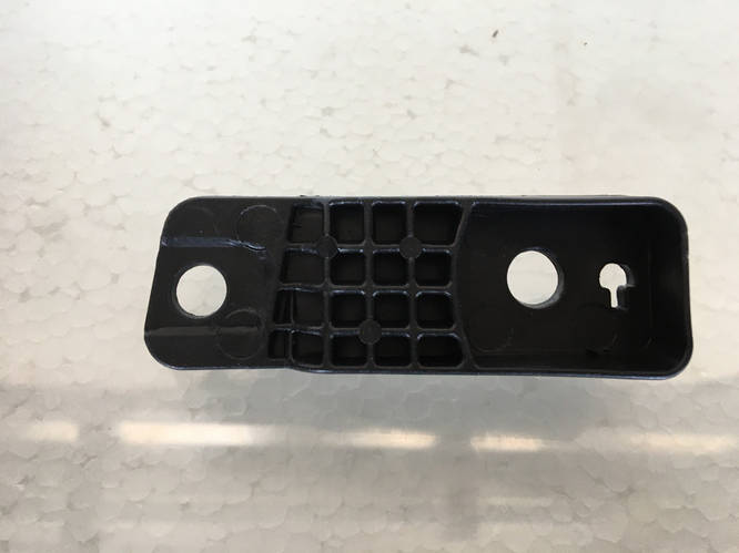 Кріплення передньої панелі (переднього бампера) праве Ford Fusion 2017 ...