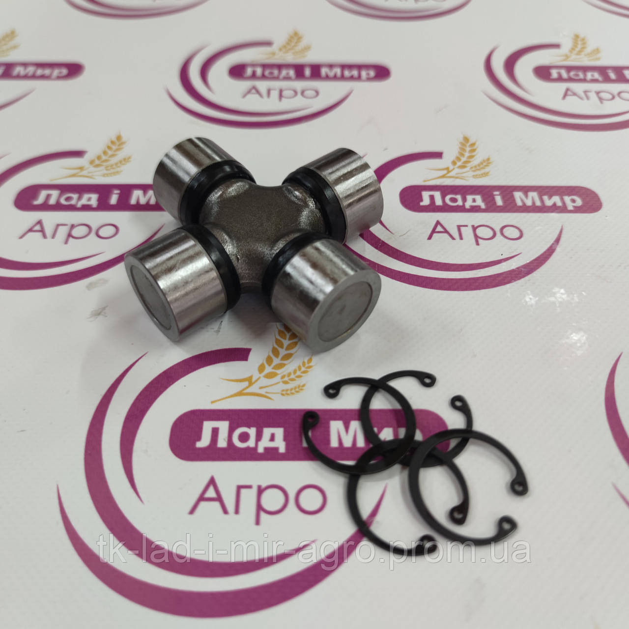 Хрестовина карданного вала CR189 RE65620, AL160516, AL64127, 8436136 ...