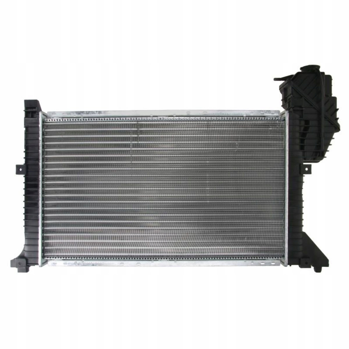 Радіатор двигуна Mercedes Sprinter 1995-2006 9015003300 9015003100 ...