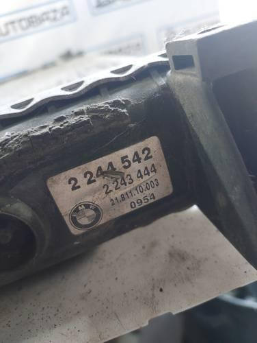 Радіатор основної системи охолодження БМВ BMW E36 2244542 2243444 ...
