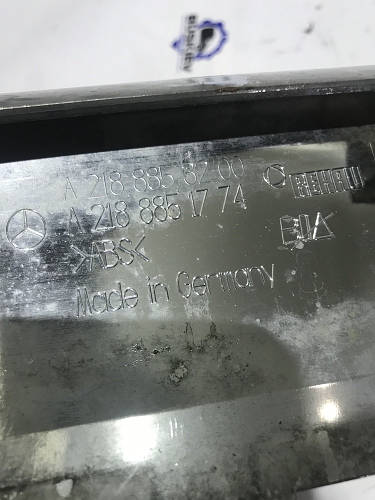 Молдинг переднего бампера Mercedes CLS 63 AMG W218 X218 2016-2019 ...