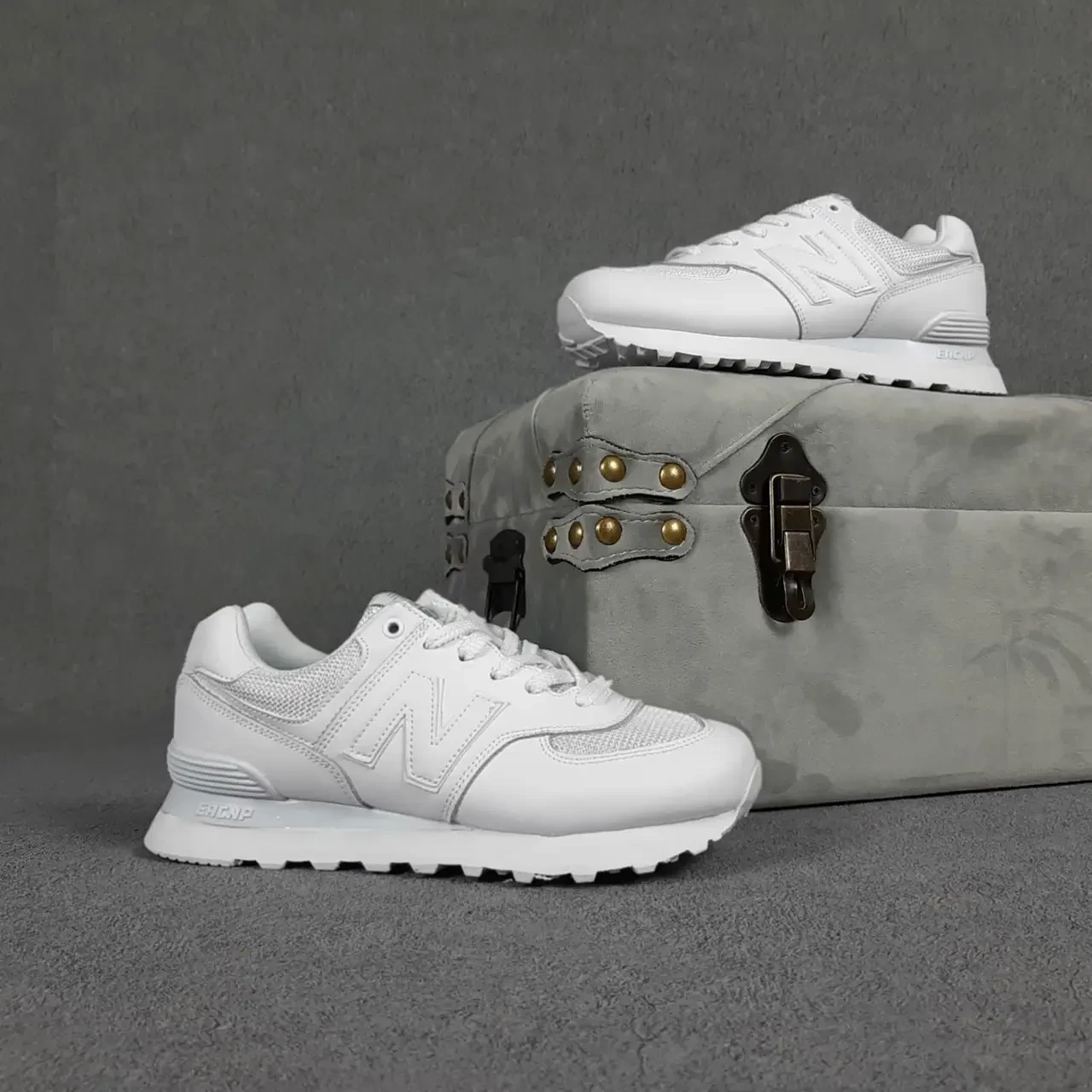 Купить Женские кроссовки New Balance Нью беланс 574, белые 39, цена ...