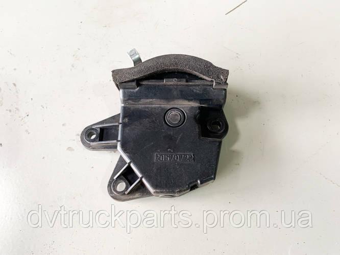 Ручка двери внутренняя правая Volvo 20570722 / Volvo 1063328, цена: 500 ...