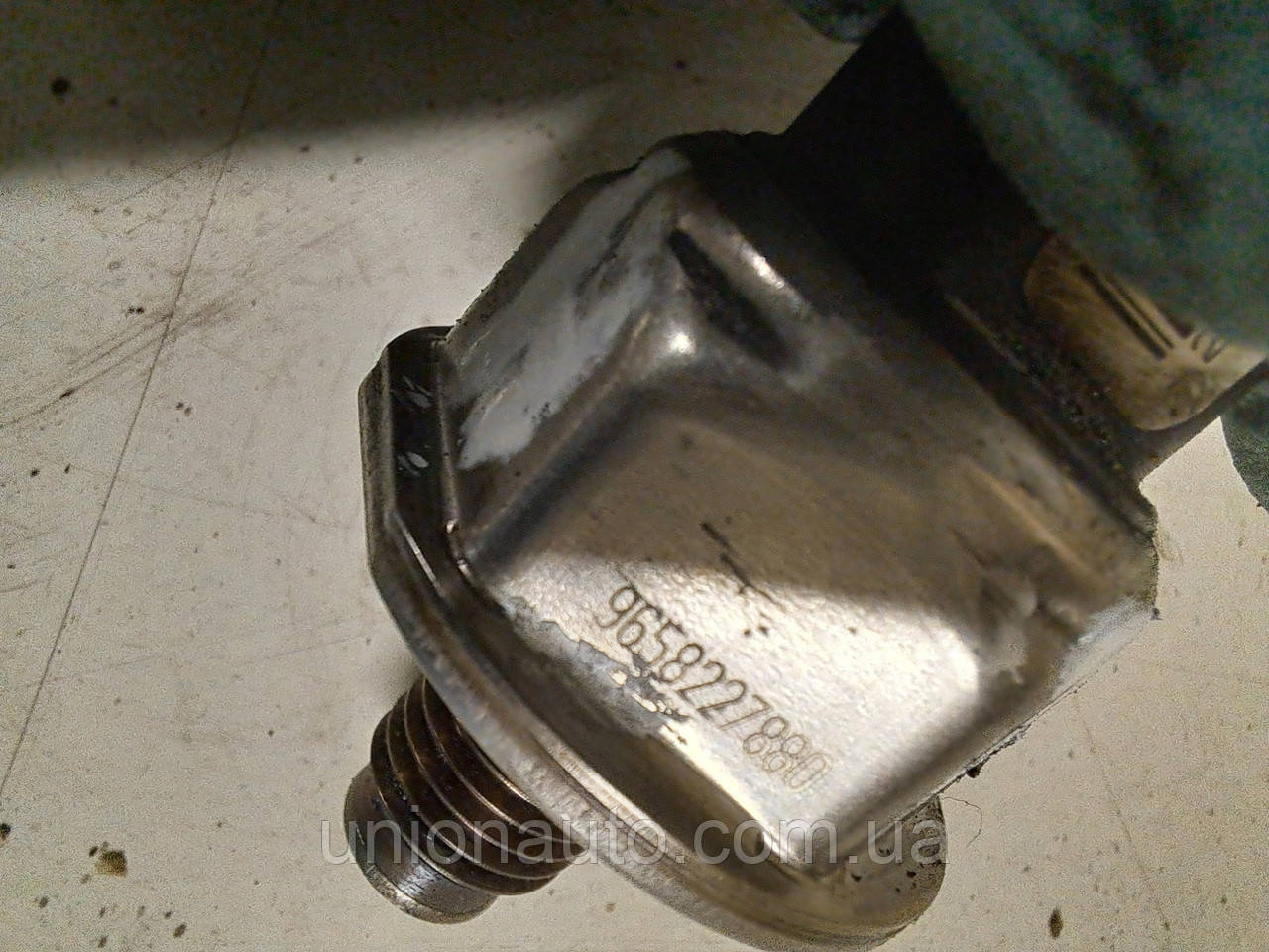 Peugeot 407 датчик тиску палива в рейці 1.6hdi (ID#1904369396), цена ...