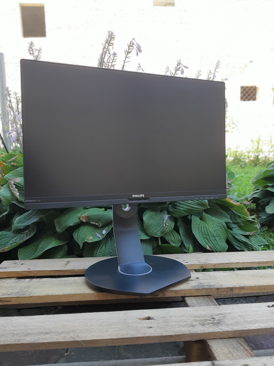 Безрамковий монітор Philips 241B7Q 24.0 \ IPS \ LED \ Full HD ...