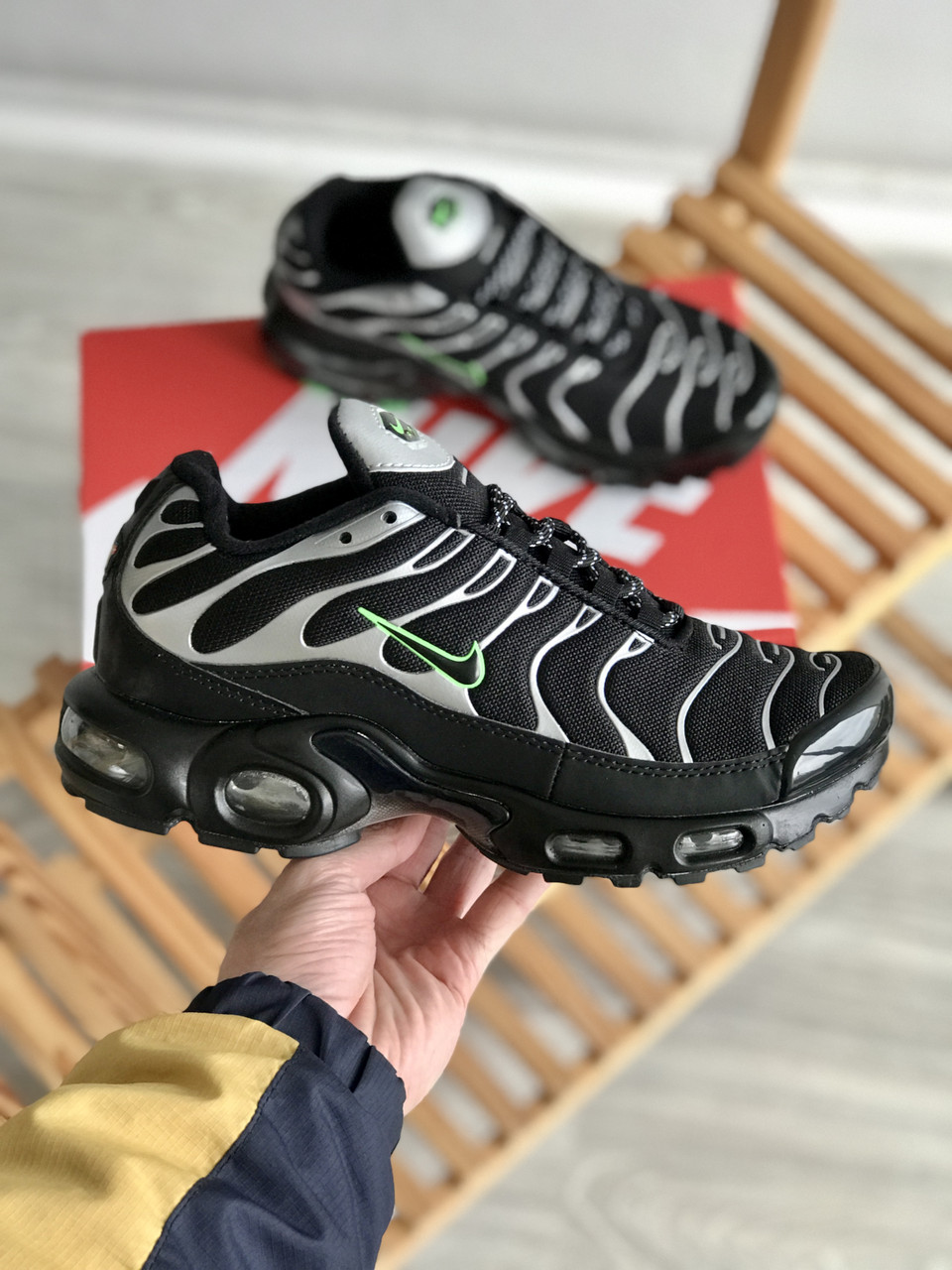 Кросівки чоловічі та жіночі Nike air max TN+ black gray / Найк аір макс ...