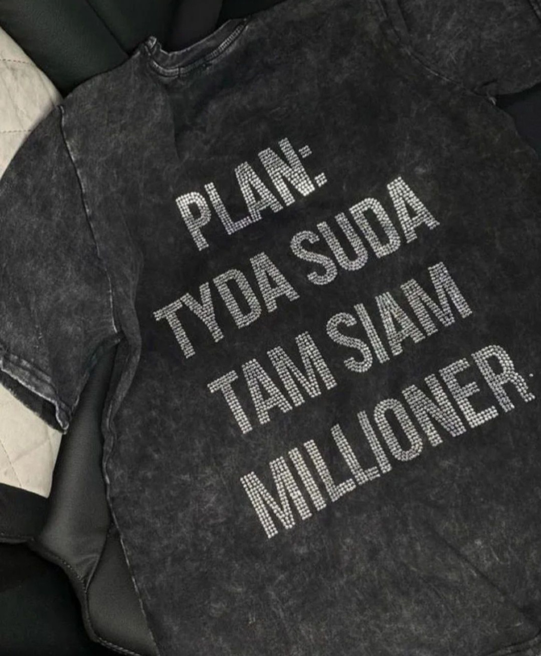 Футболка варьонка wash эффект напис стразами plan millioner/Варенка хит лета (ID#1908832078 ...