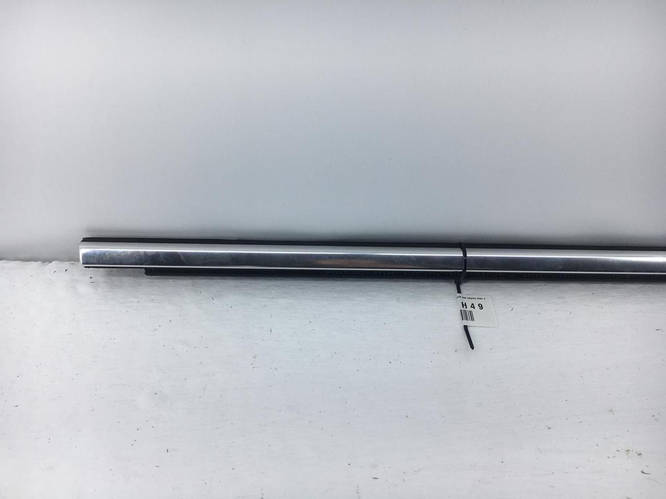 Купить Уплотнитель боковых стекол нижний передний правый внешний GMC ...