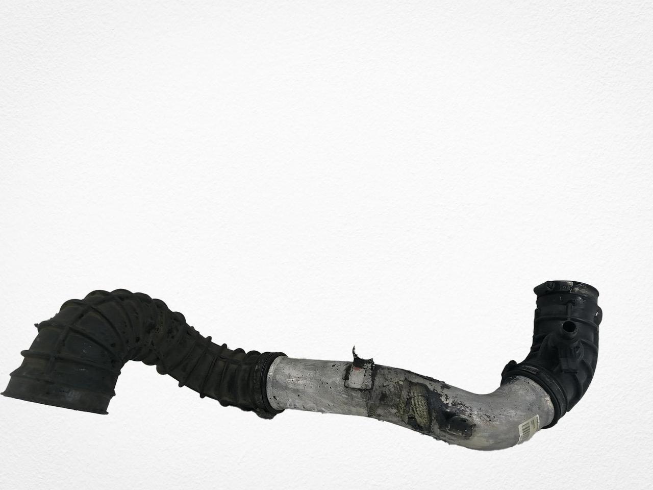 Патрубок повітряного фільтра VOLVO XC90 2002-2014 30680445 (ID ...