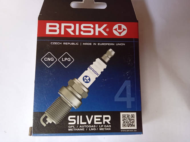 Свечи зажигания Brisk Silver LPG LR15YS (ID#1907817386), цена: 480 ...