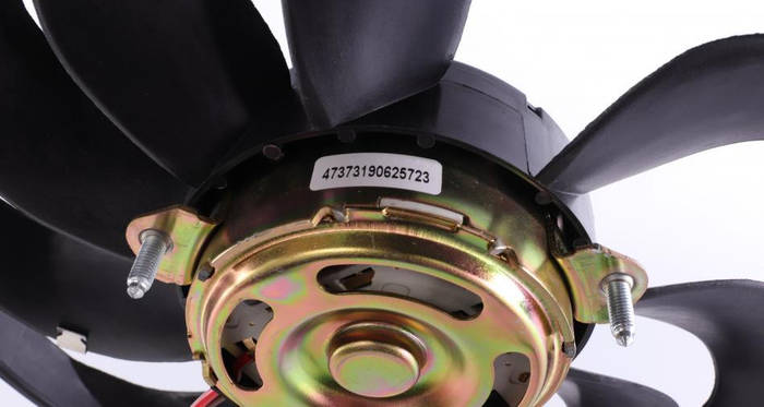 Вентилятор охлаждения двигателя NRF 47373 Skoda Fabia; Volkswagen Polo ...