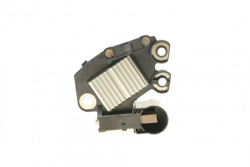 Купить Реле регулятор генератора HITACHI 130420 Mercedes E-Class, C ...