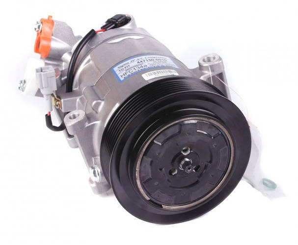 Компрессор кондиционера NRF 32597 Renault Megane, Scenic, Grand Scenic ...