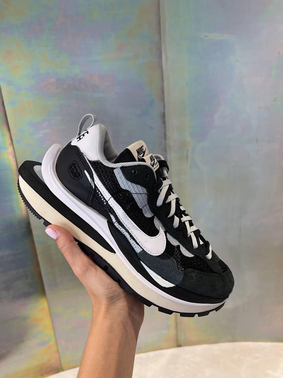 Мужские кроссовки Nike Sacai Vapor Waffle Black (чёрно-белые) красивые ...