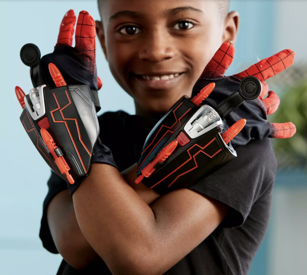 Перчатки Человек Паук Майлз Моралес с Веб Шутером и Лазерным Прицелом ...