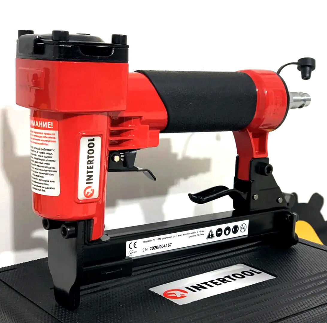 Пневмо степлер меблевий, Степлери будівельні під скобу 12.80x16 мм INTERTOOL, UYT, ціна: 1951 ...