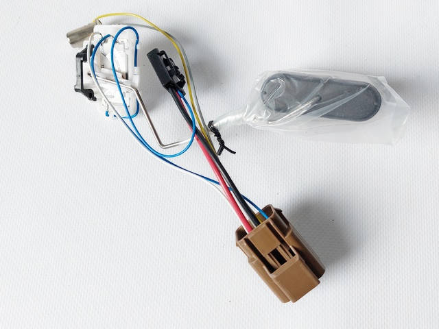 Датчик бензобака Авео з індикатором резерву (Корея) 96447655/96865768 ...