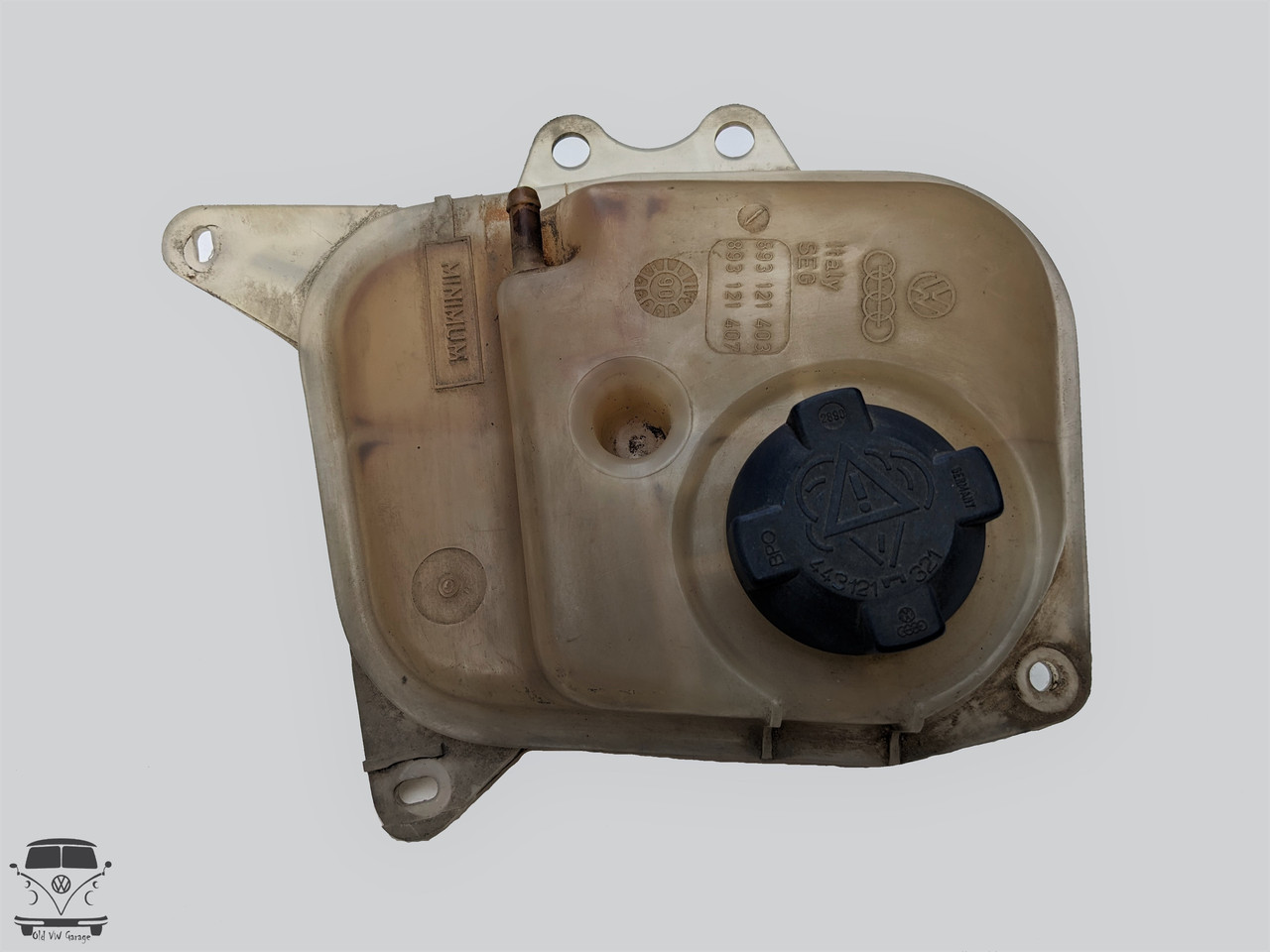 Бачок розширительный (893 121 403, 893 121 407) Ауди 80 В4 Ауди 100 (ID ...