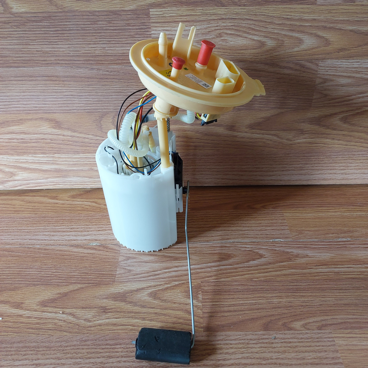 5Q0919050P Паливний насос Volkswagen Audi Skoda оригінал A2C82349000 ...