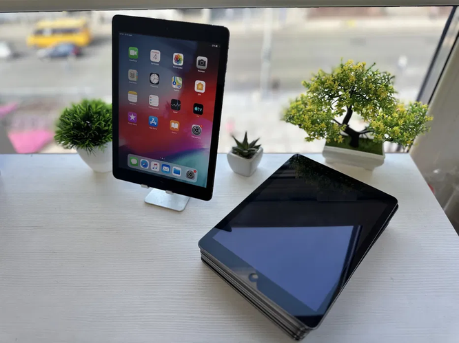 Планшет Apple Ipad Air 32 GB 9.7" Retina ! (ID#1923942909), цена: 3365. ...