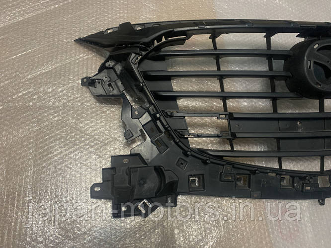 Купить Решетка радиатора Mazda 3 BN 2016-2018 Original б/у B63B50712 ...