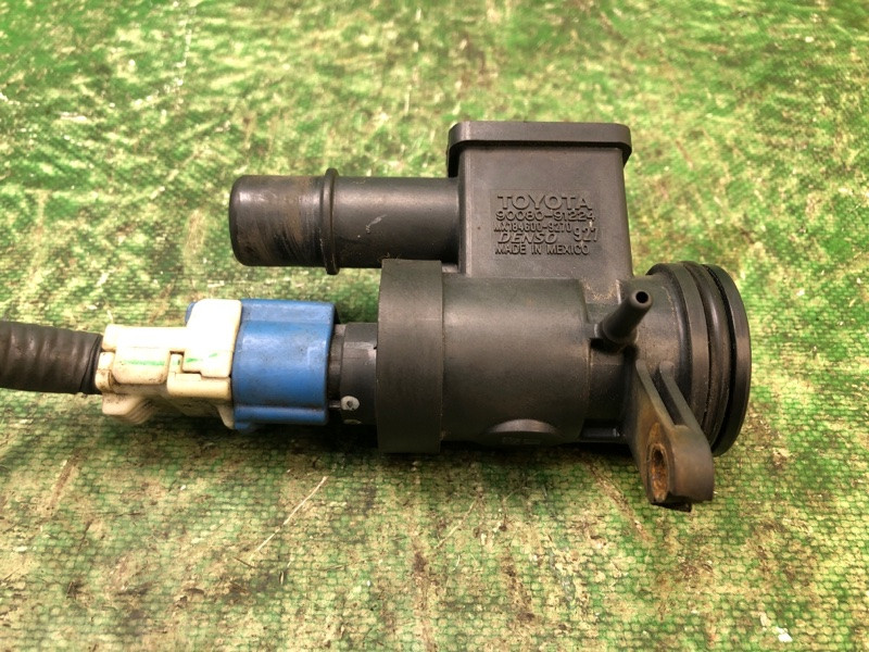 Клапан абсорбера Toyota Camry 30 02-06 СЕДАН 2.4 2AZFE 2004 (б/у) (ID ...