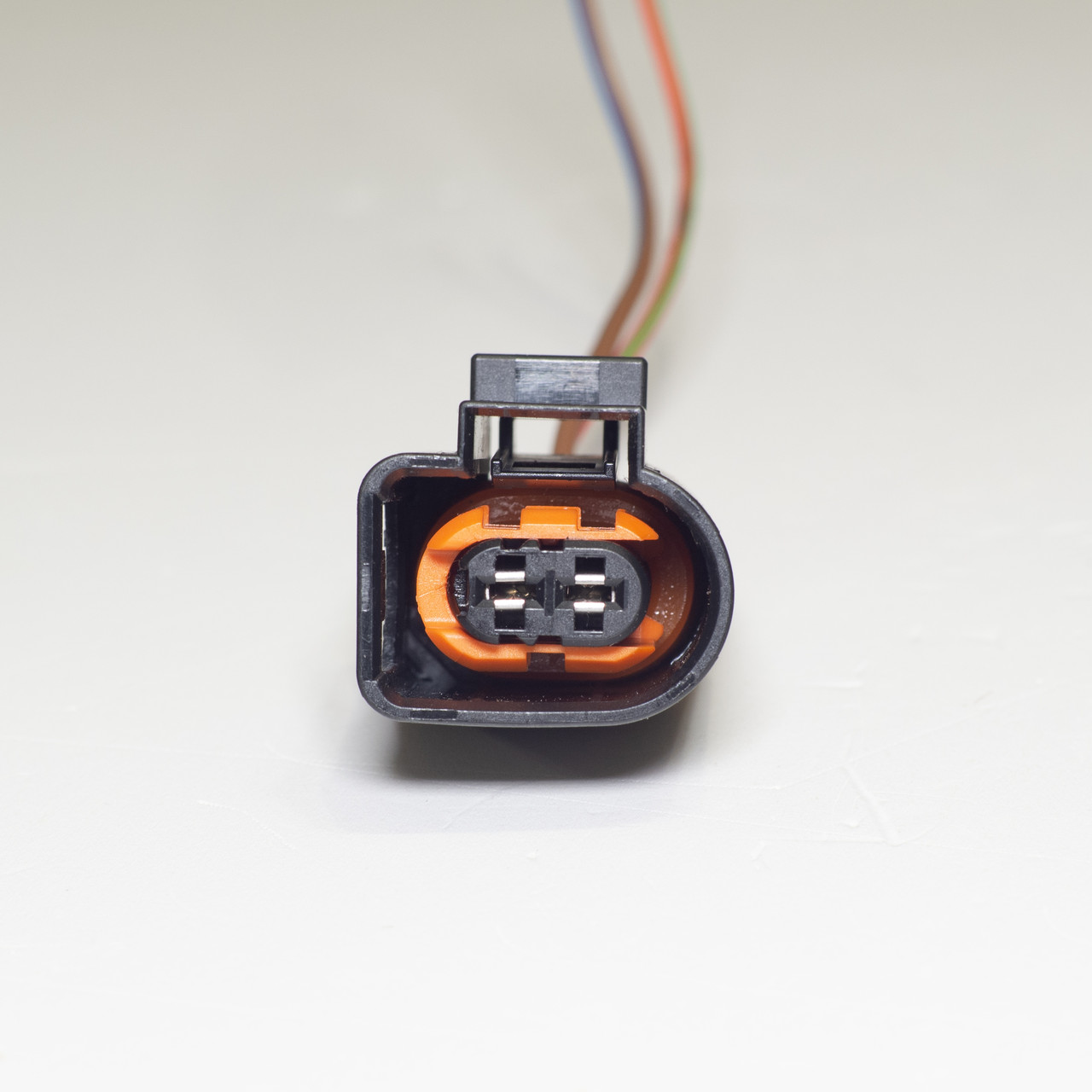 Купить Разъем 2-контактный бензонасоса, заднего фонаря VAG (F237010 R ...