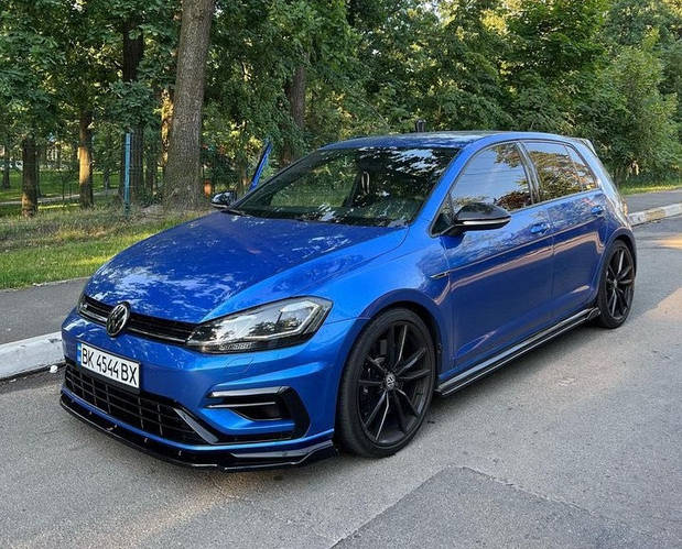 Купить Сплиттер VW Golf 7.5 R / R-Line тюнинг юбка обвес губа переднего ...