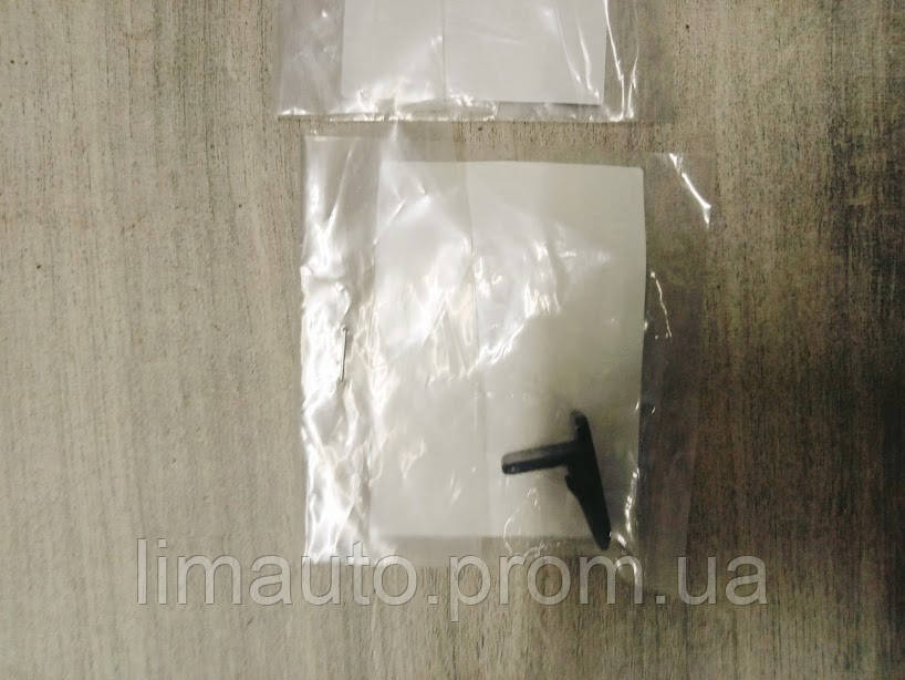 Кліпса кріплення решітки нове G46L50EB1 Mazda CX-30 (ID#1932602794 ...