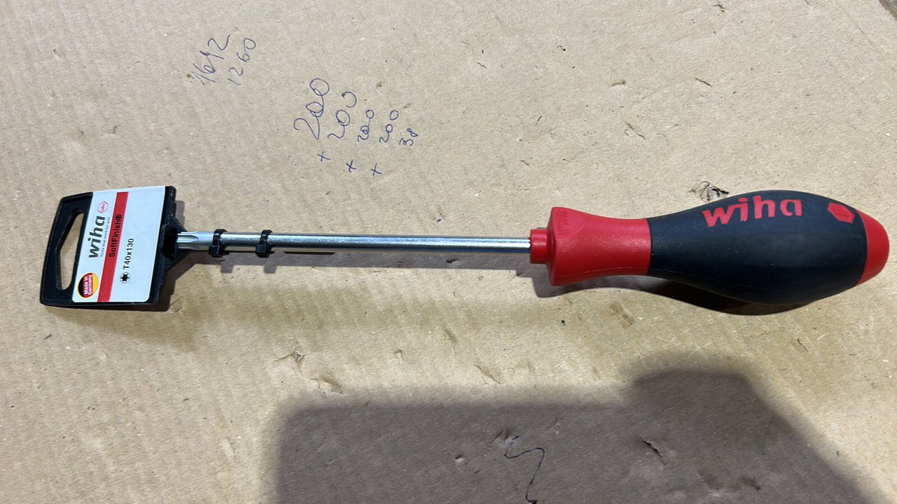 Купить Отвертка Wiha SoftFinishMagicSpring T40x130 в Одессе от компании ...