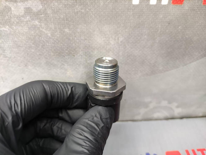 Датчик давления топлива 0281002948 для BMW/ MINI (ID#1933700976), цена ...