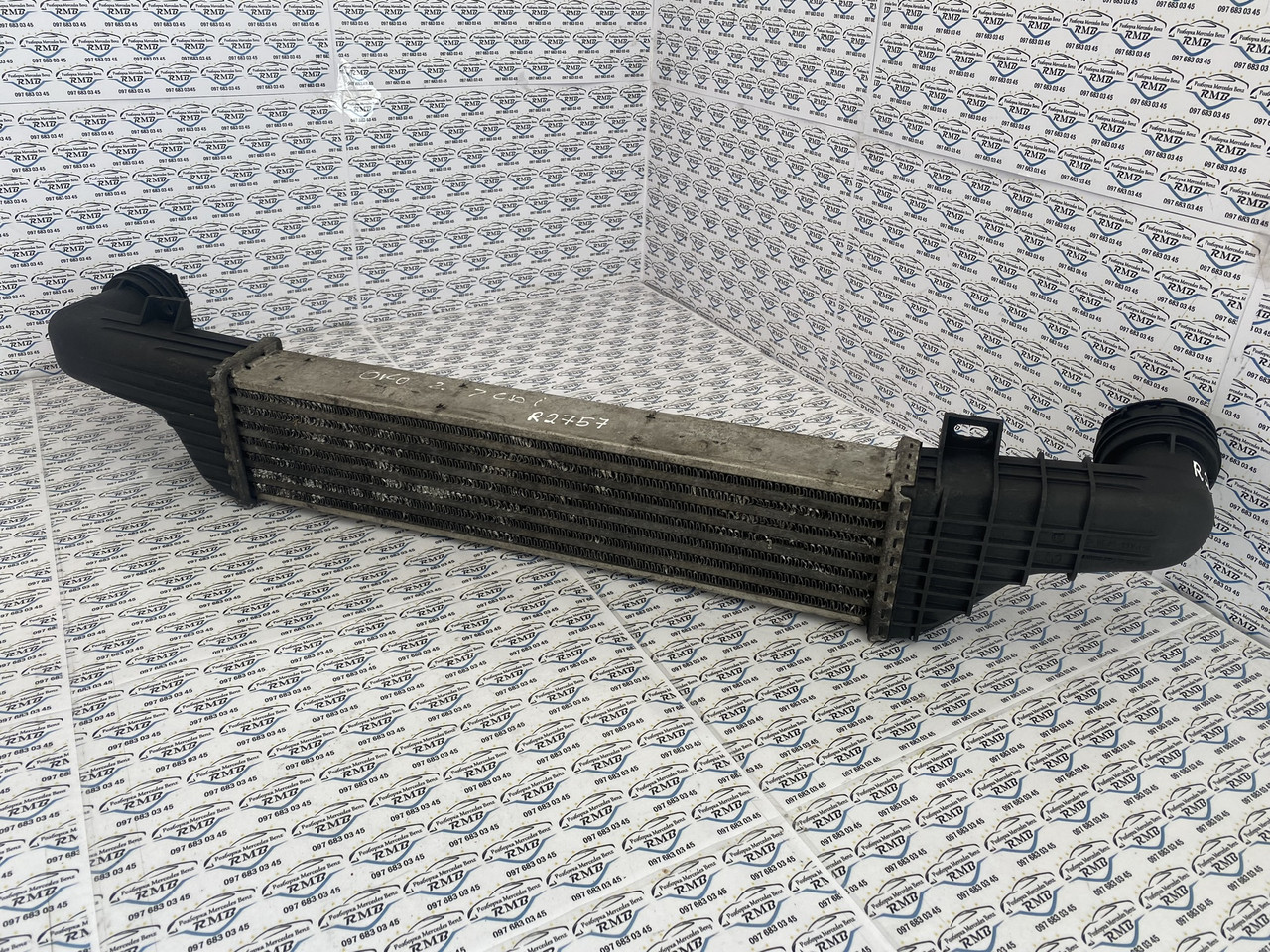 Купить Радіатор інтеркулера Mercedes Benz E-class W210 2.7-3.2D ...