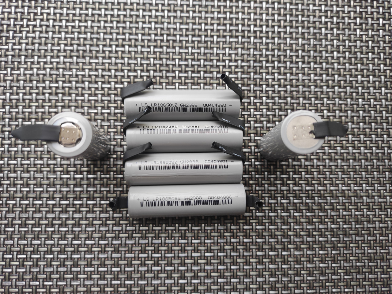 Високострумовий акумулятор Lishen 18650 LR1865SZ 5c 2500 mAh з клемами ...