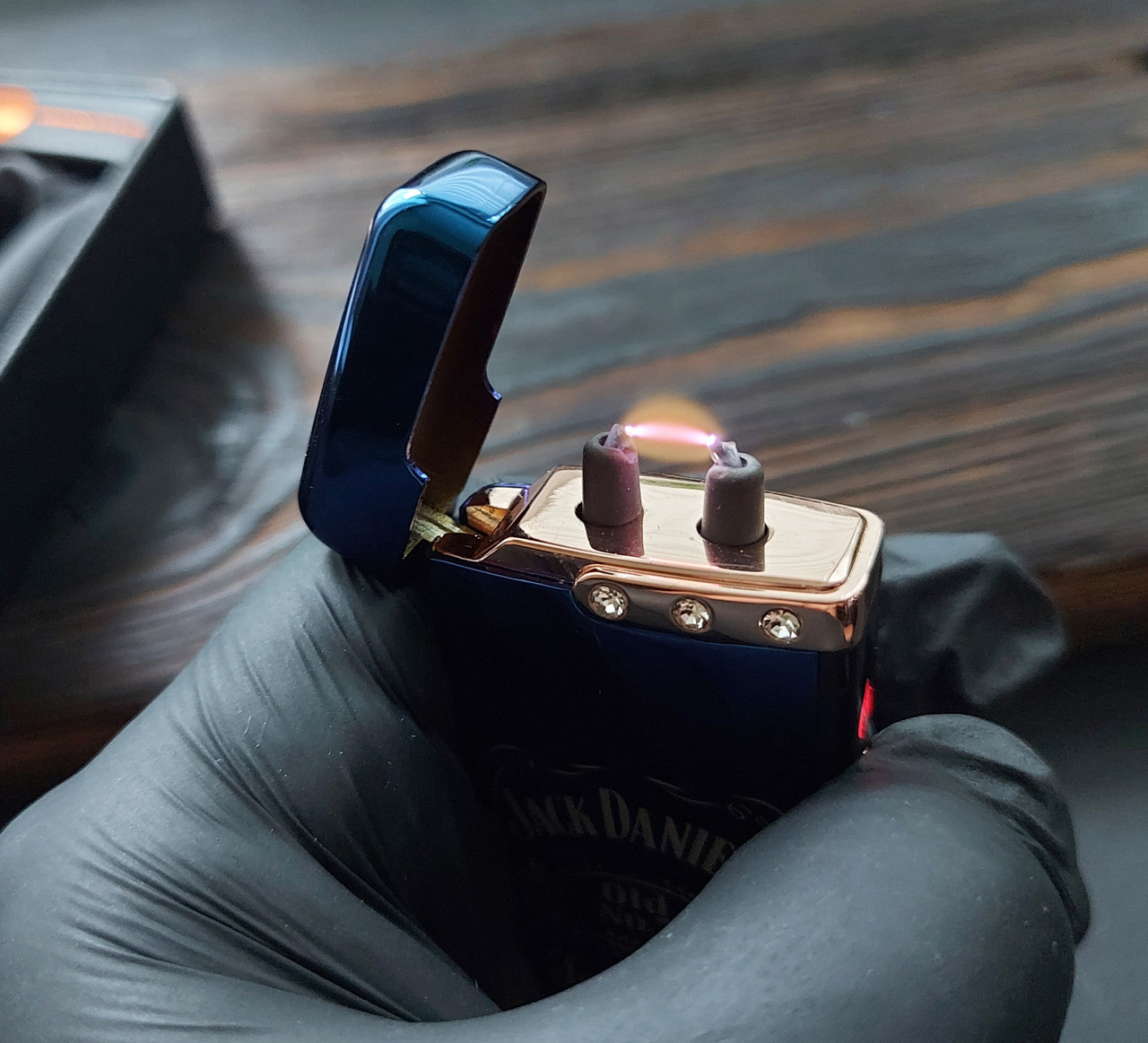 Купить Электроимпульсная зажигалка подарочная Jack Daniels USB+сенсор ...