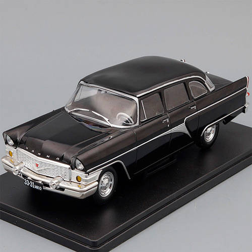 Samochody PRL, ГАЗ-13 «Чайка» (1960) Колекційна Модель у Масштабі 1:24 ...