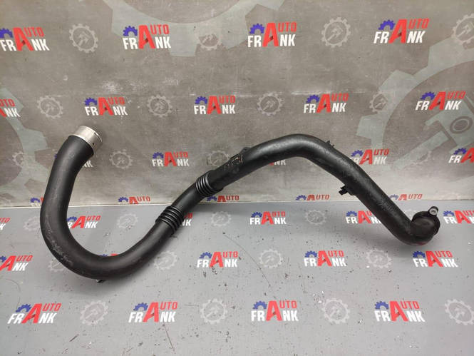 Патрубок интеркулера 315805007/ 13403239 для Opel Corsa D, Adam, Vectra ...