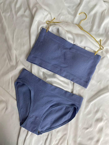 Модное нижнее белье женское. Красивый комплект нижнего белья. Комплект ...