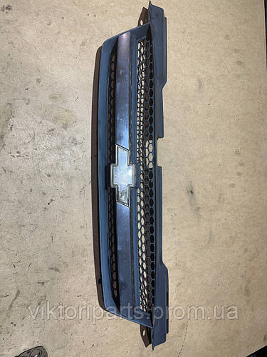 Купить Решетка радиатора Chevrolet Aveo T200-2(Шевроле Авео Т200-2 ...