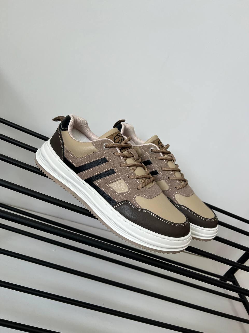 Кросівки чоловічі біла підошва (ID#1941186622), ціна: 1350 ₴, купити на ...